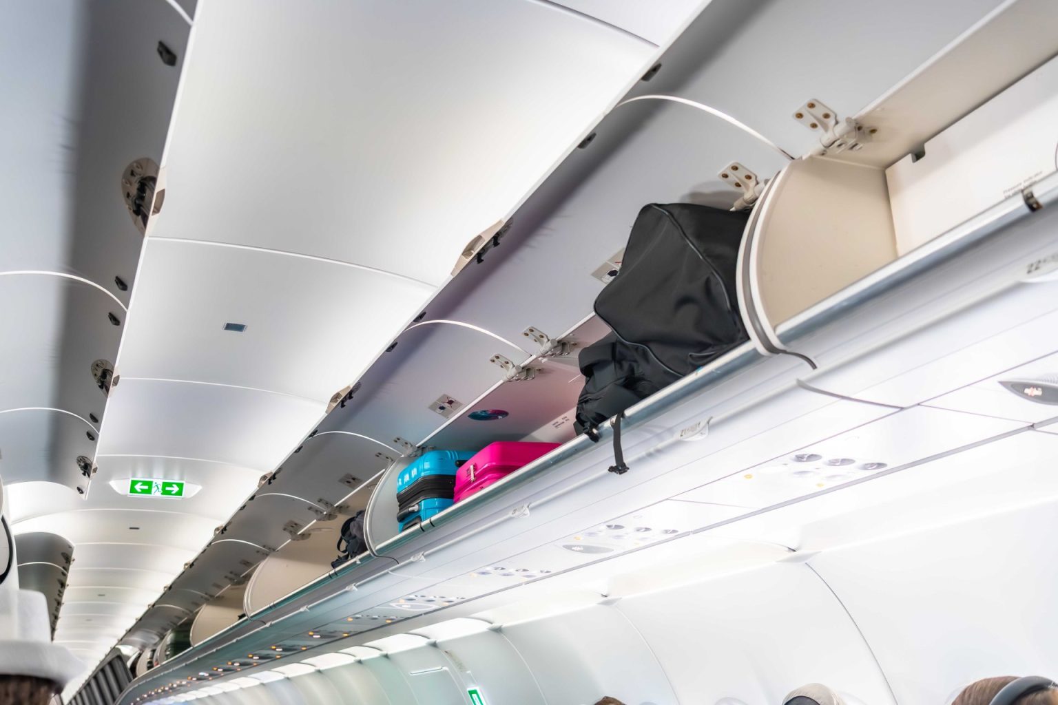 Ai uitat ceva în aeroport sau la bordul aeronavei? Ce ar trebui să faci ...